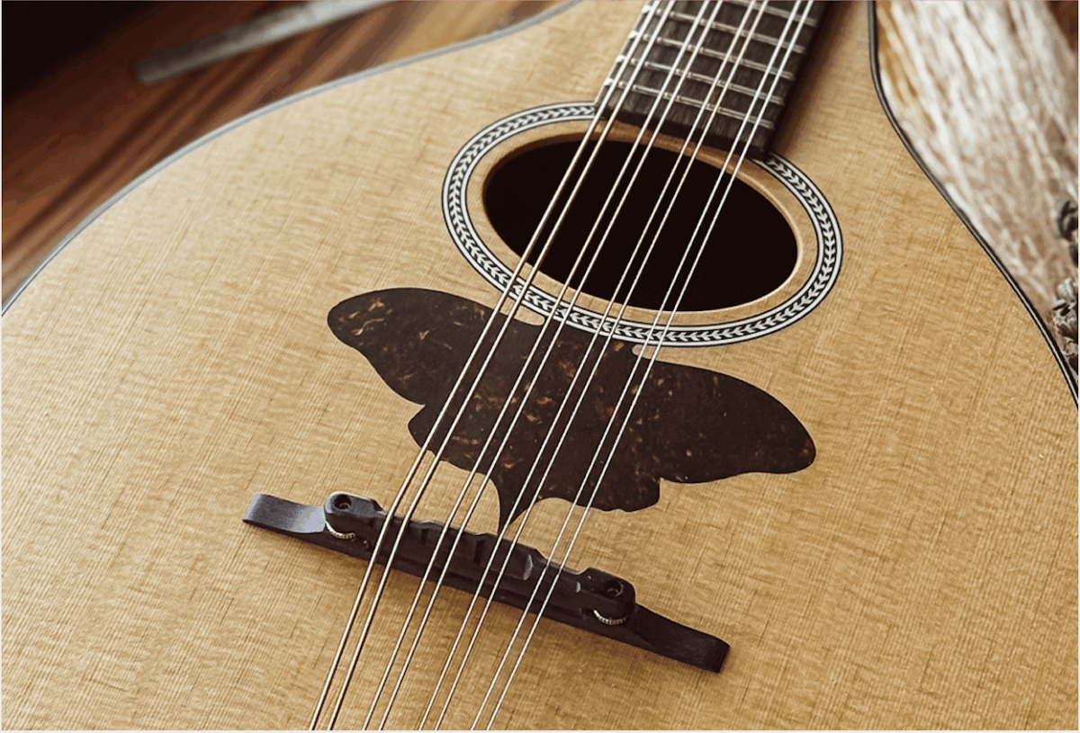 Eastman - Lady Moon Signature Octave Mandolin - Due January - Mandolin ...